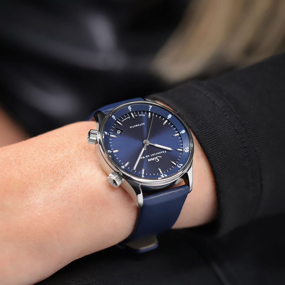 ジン(SINN) 6033.B 6033.B | QUELLE HEURE （ケルエ） | ブランド腕時計の正規販売店紹介サイト ...